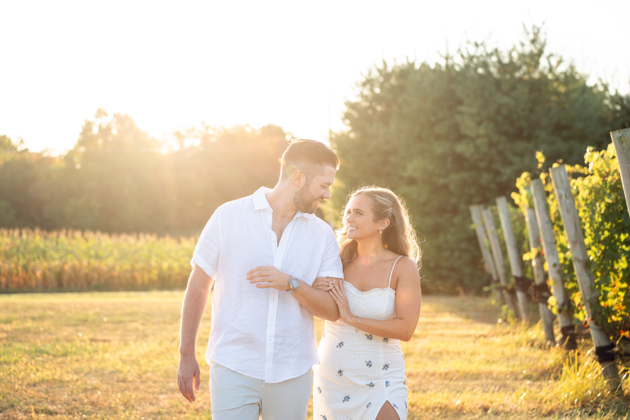 Laura & Max’s Engagement Session at White Horse Winery – Featuring ...